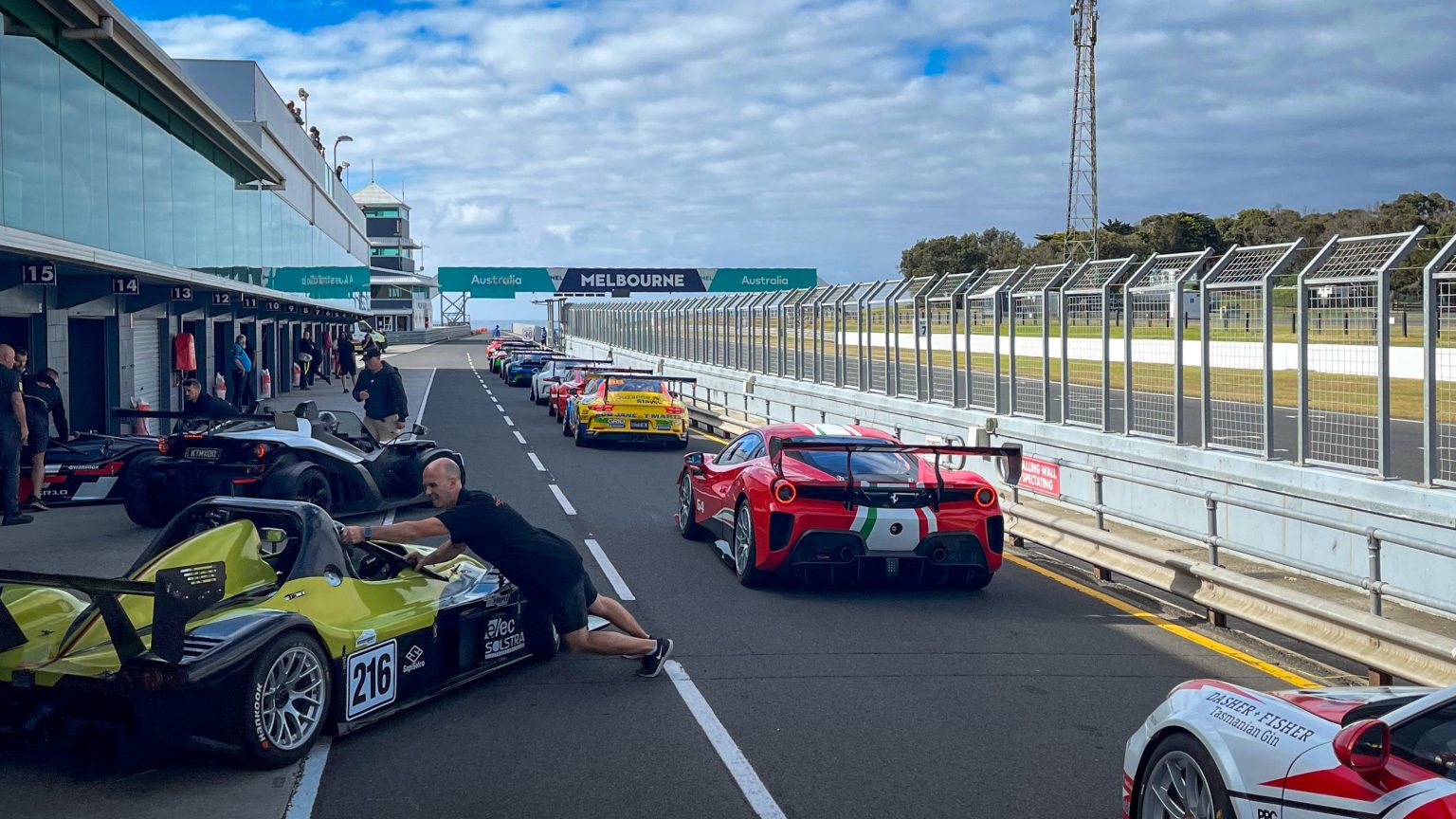 Get On Track - Phillip Island Circuit